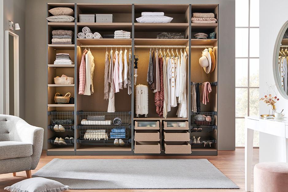 uzbuđenost Misterija Sada otvoreni ormari za odjeću umetak nakit čamac