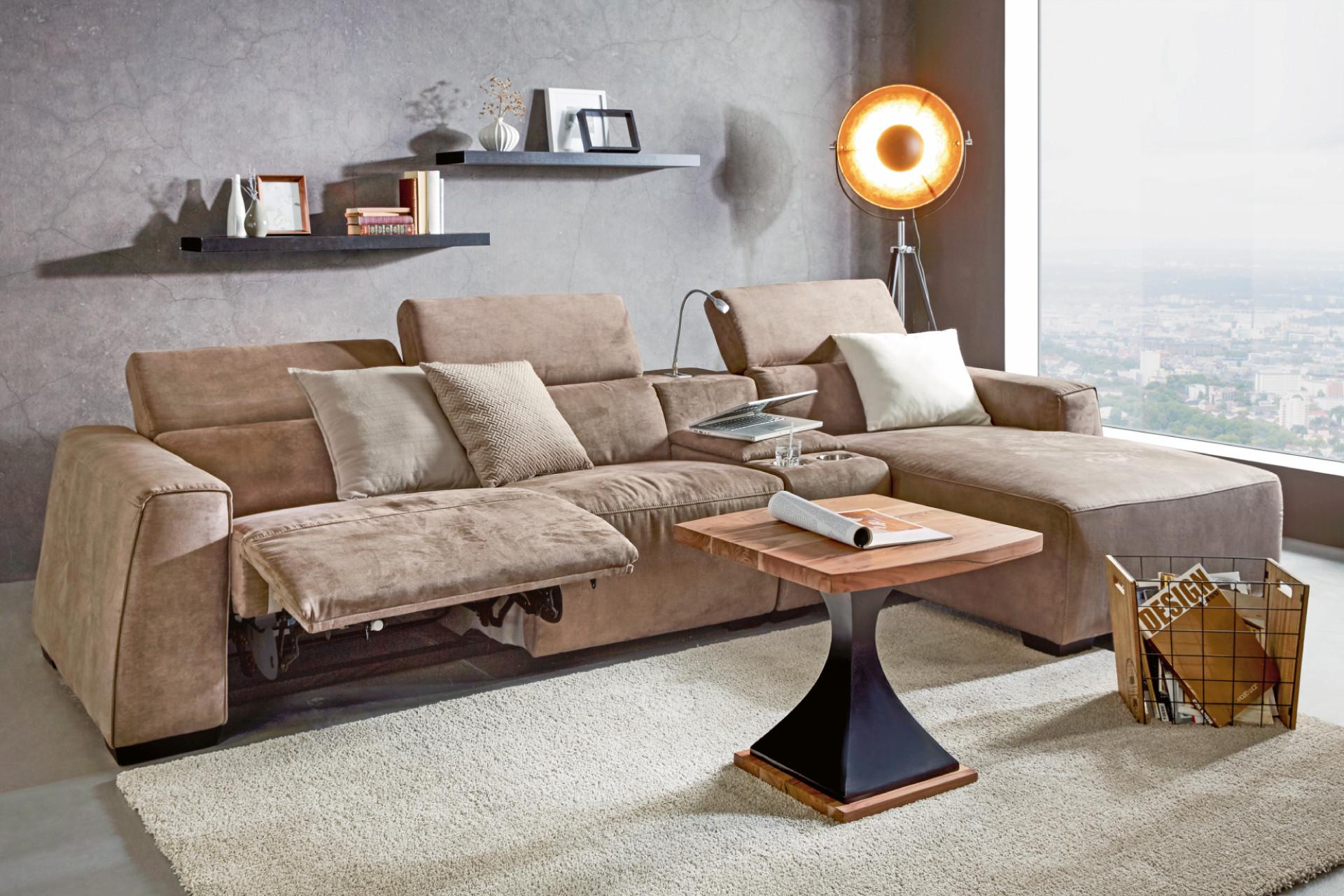 Sofas mit Relaxfunktion | Kopfteil- & Sitztiefenverstellung | mömax.de