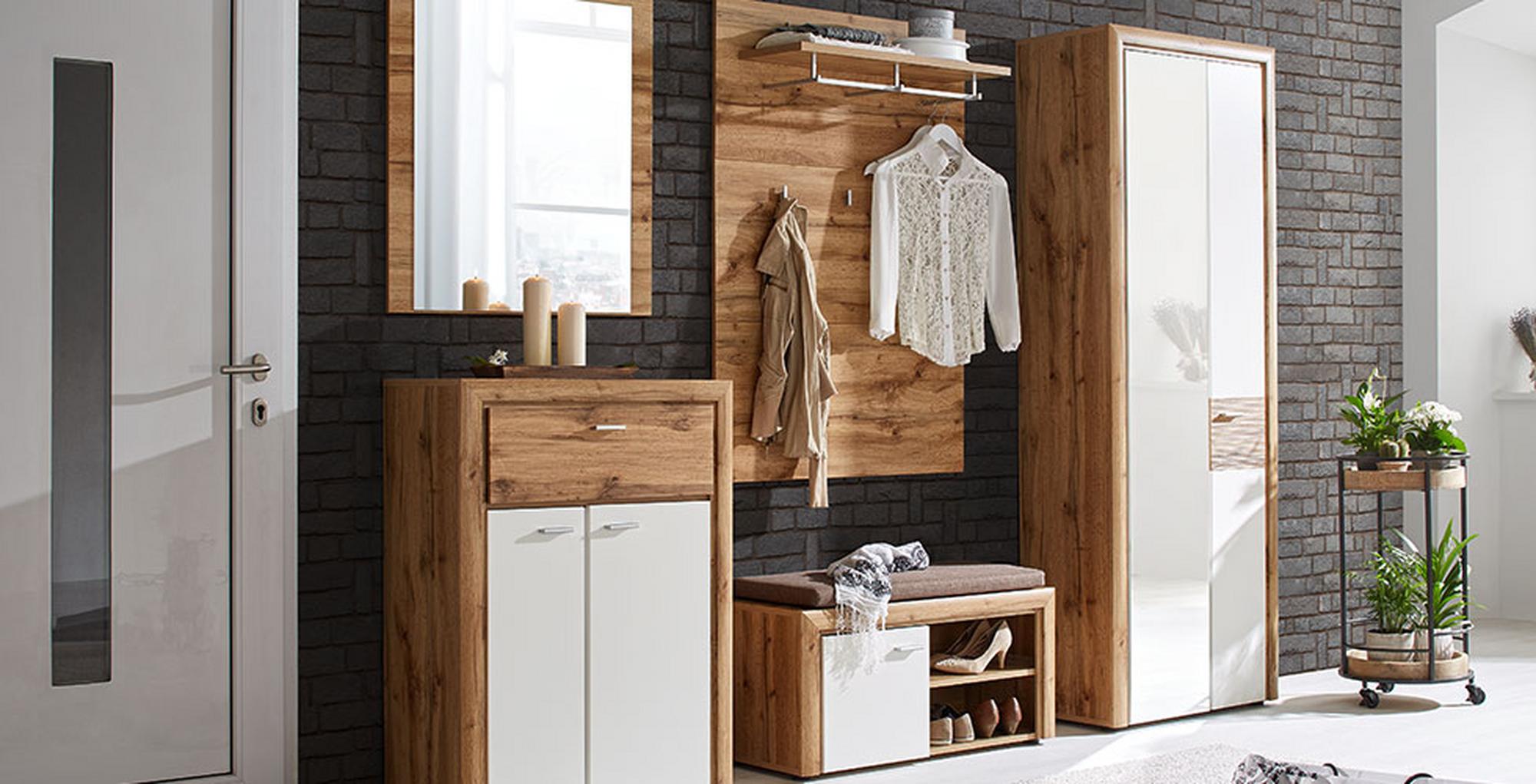 Pohištvo za predsobe in hodnike | mömax.si