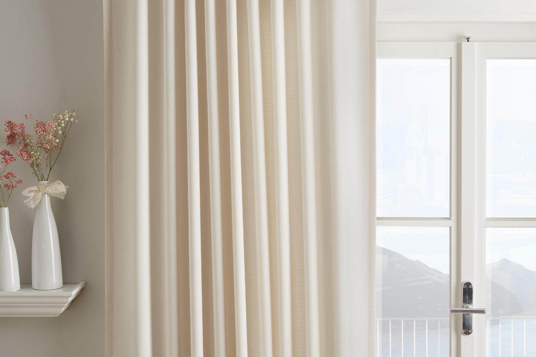 Vorhang-Ratgeber ǀ Wissenswertes zum Vorhangkauf | mömax.de