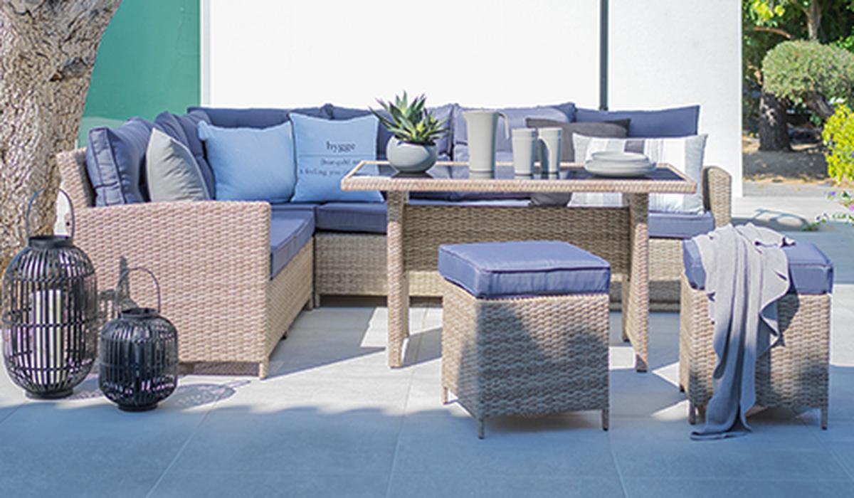 Polyrattan-Gartenmöbel