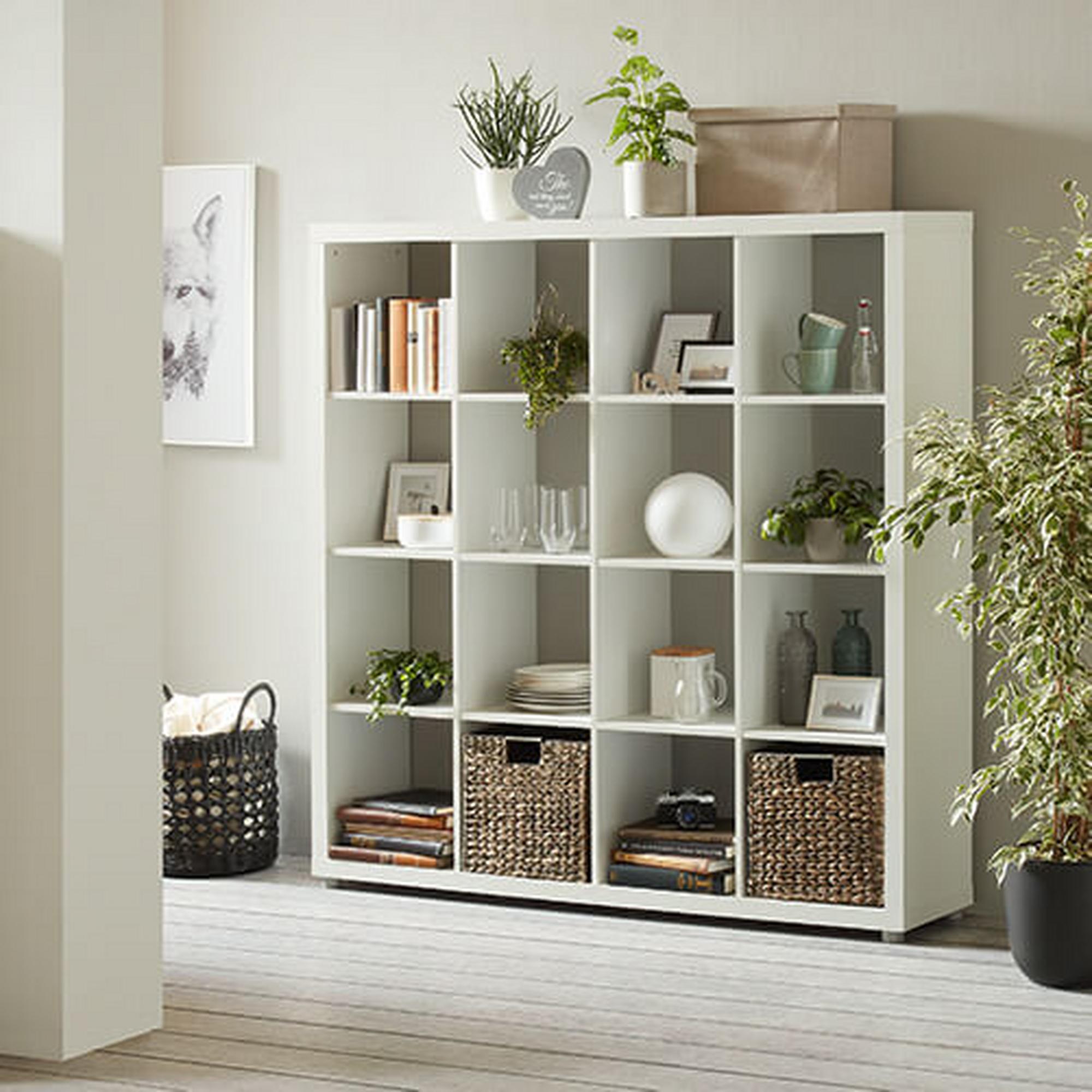 Regali, poličniki in stenske police | mömax.si