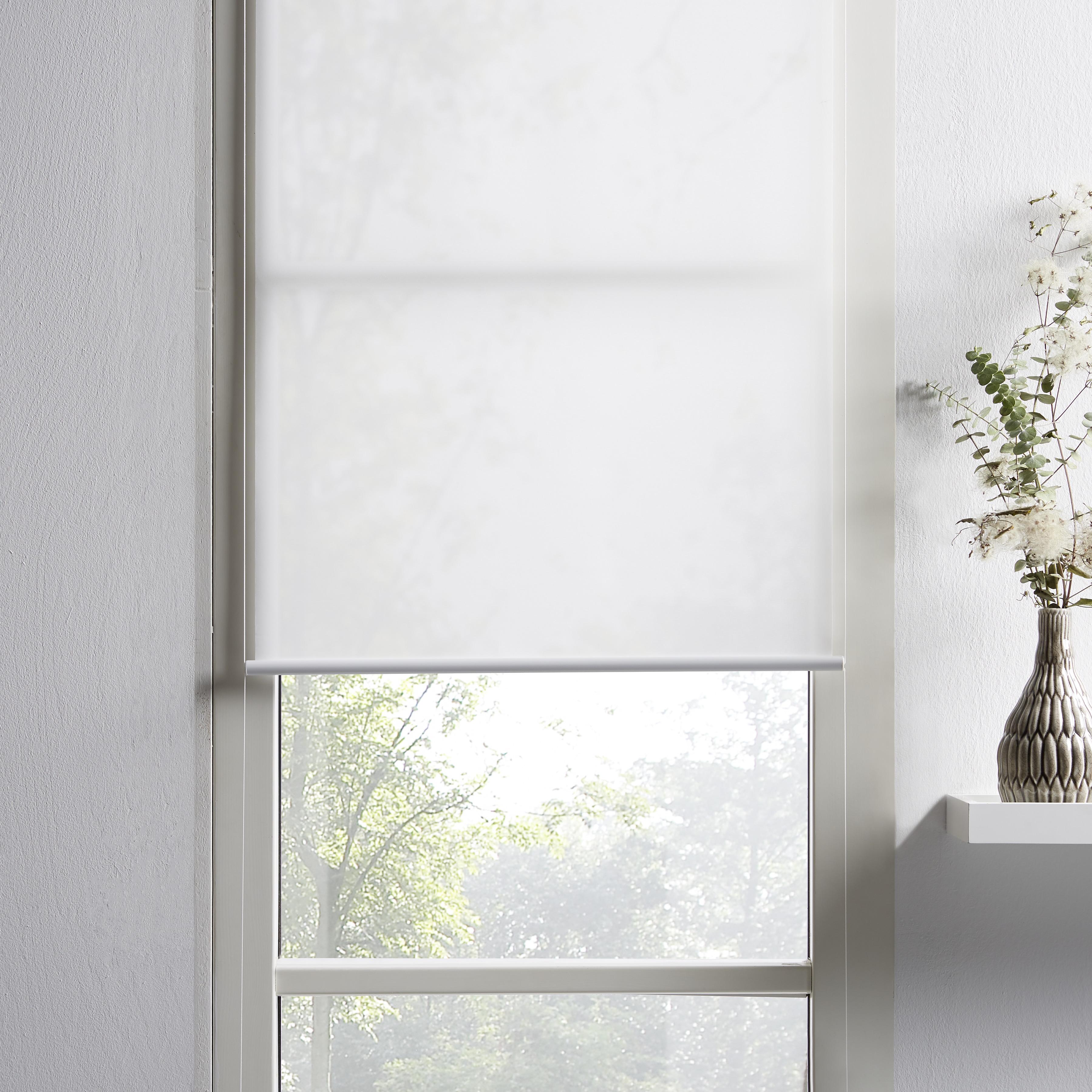 Rolók és reluxák többféle méretben Mömax- kiváló bútorok,- nagy ...