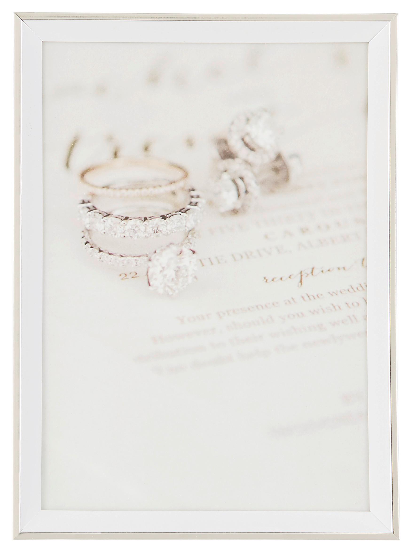 Neka vaše slike i uspomene dodatno obogate okviri | mömax.hr