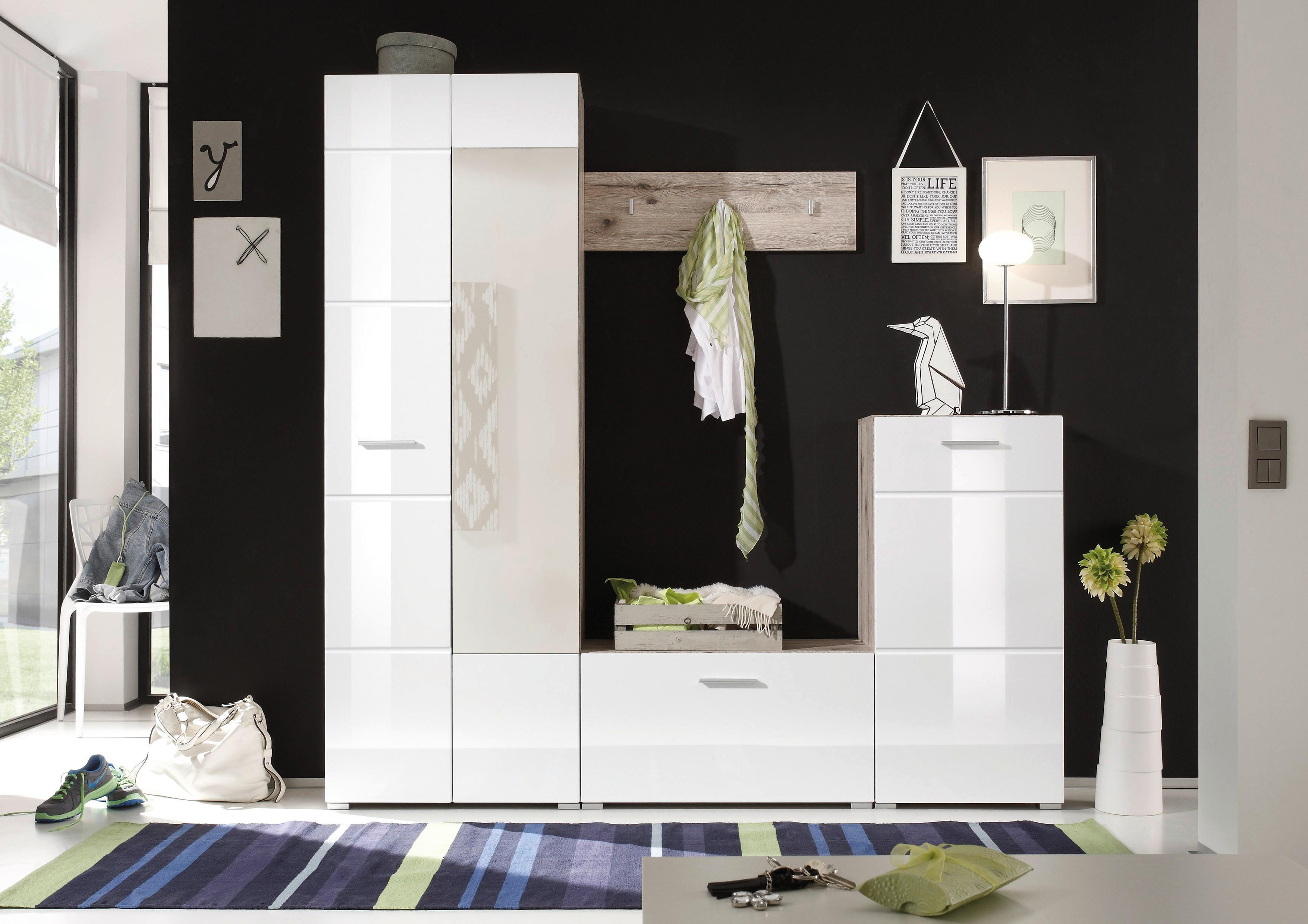 Garderobe aus Holzdekor online kaufen